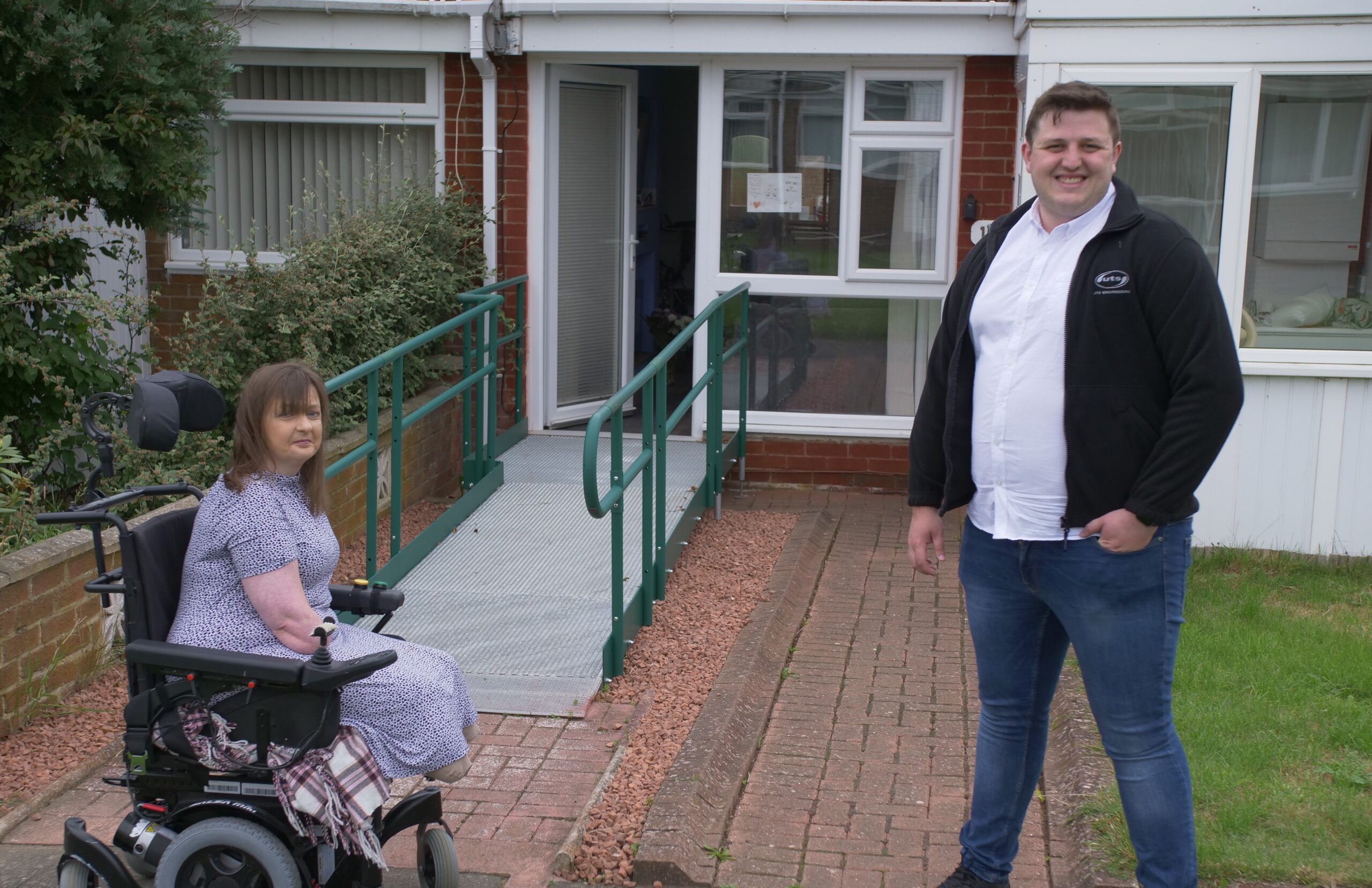 UTS Engineering makes £10K donation to quadruple amputee - North East ...